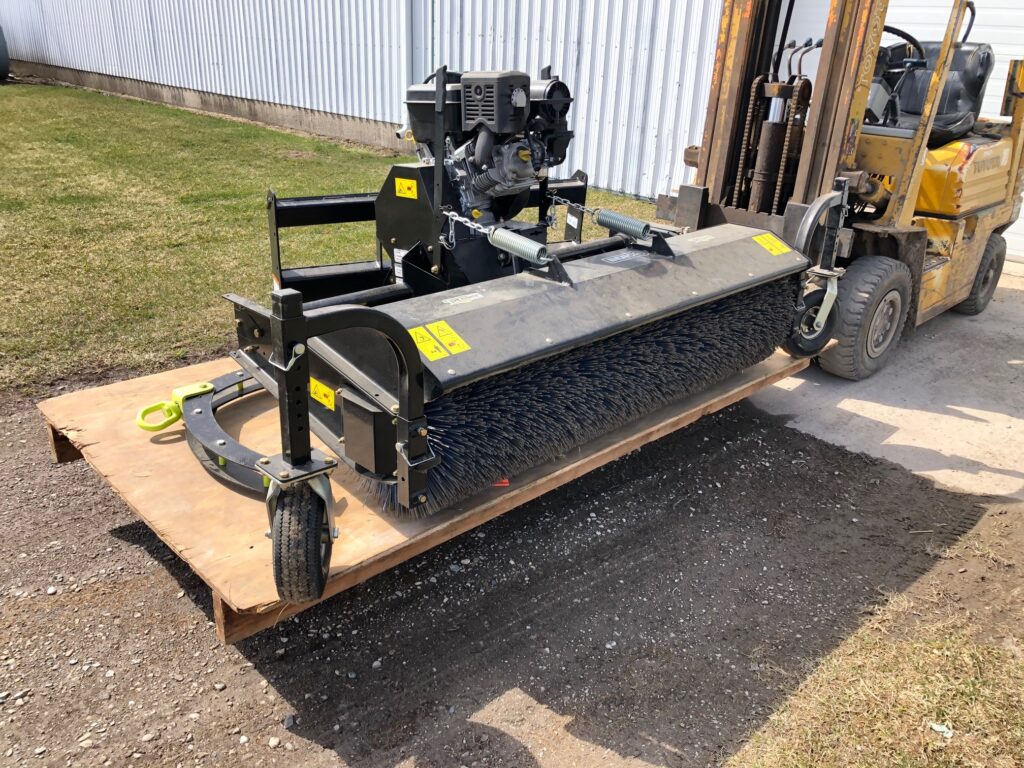 2021 Bercomac Rotary broom-sweeper 60" wide - FarmPower